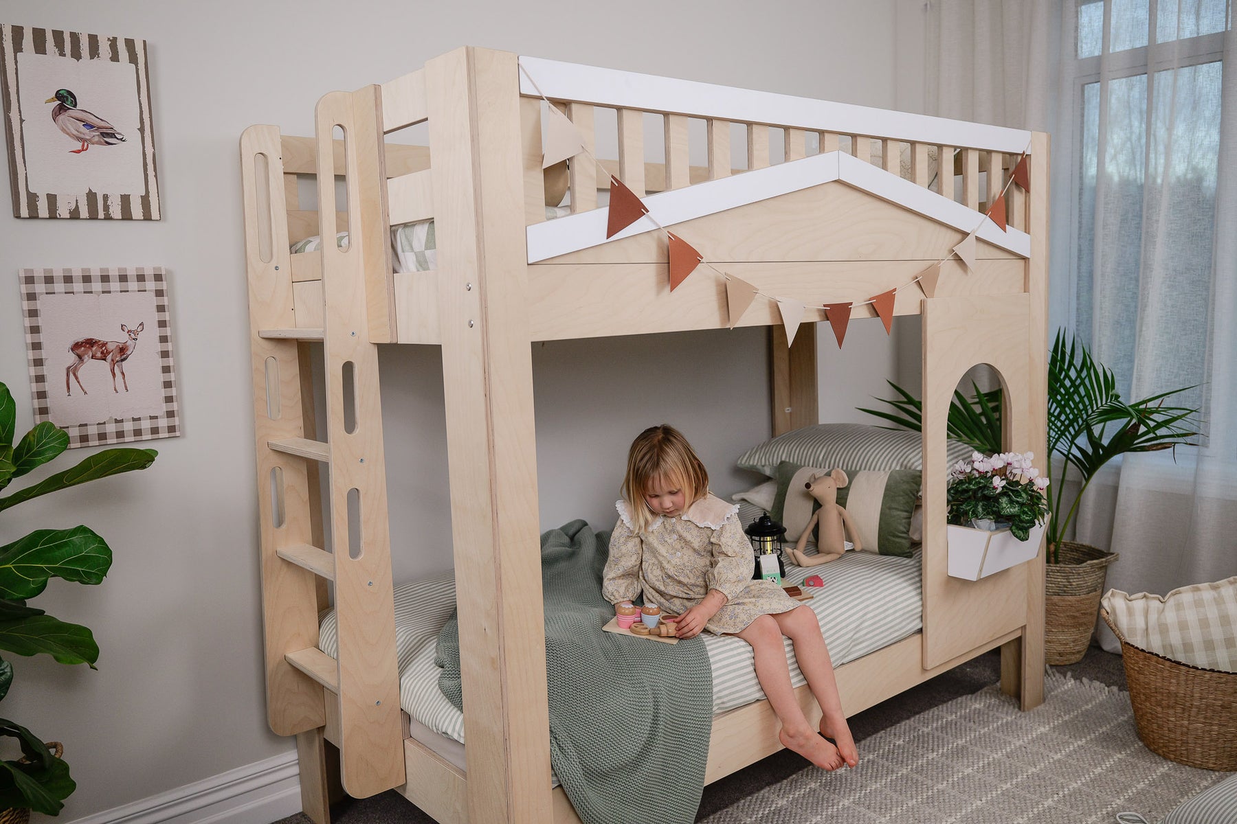 Tree House Bunk Bed | Magic of wood NZ bunk beds