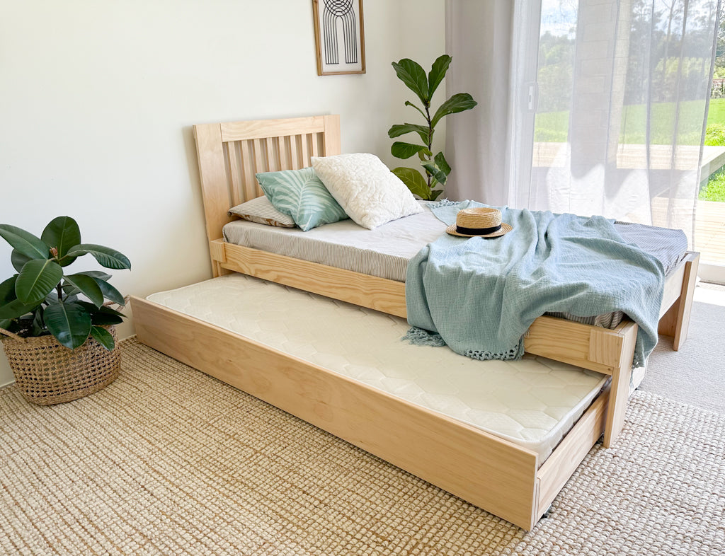 Single beds PINE – Magic of wood NZ