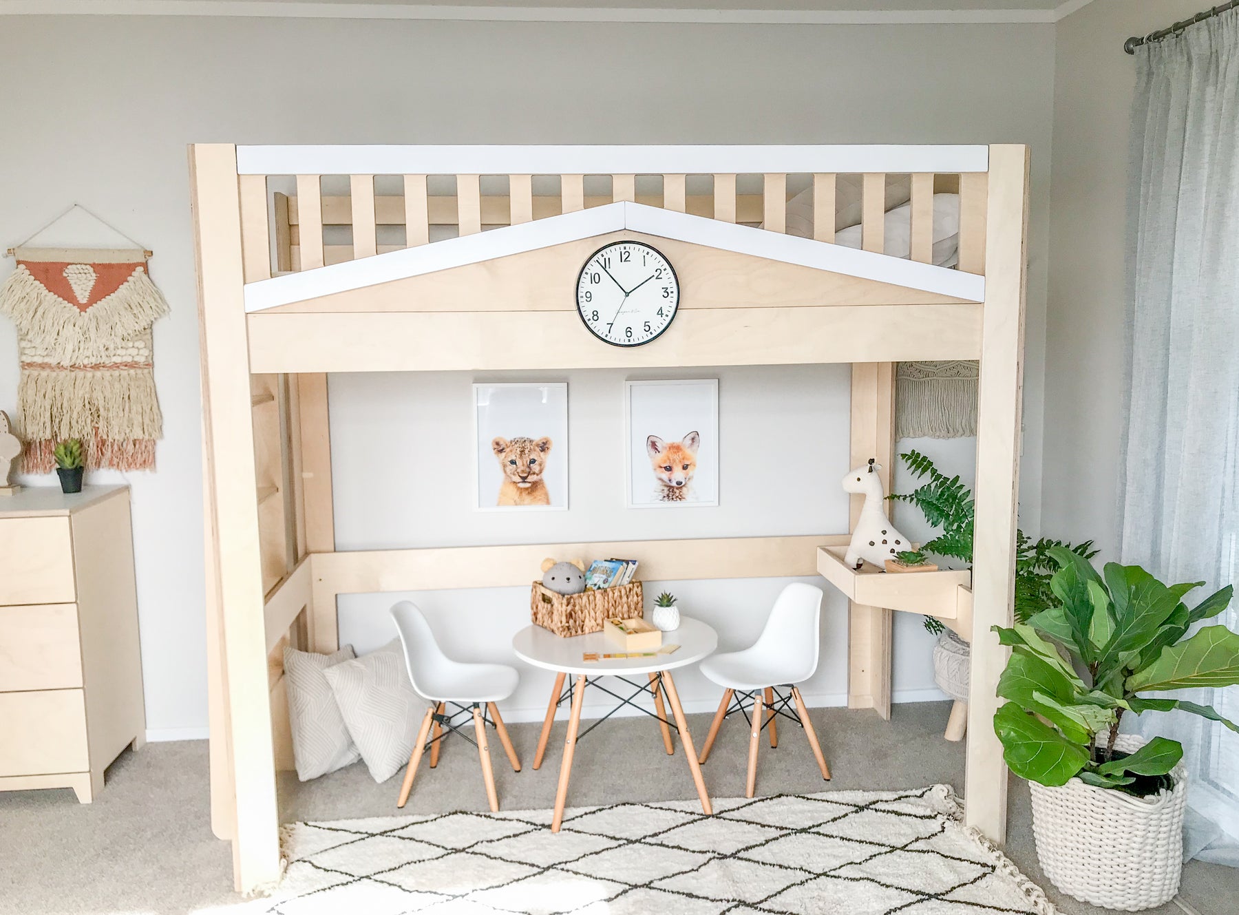 Cozy Loft bed – Magic of wood NZ