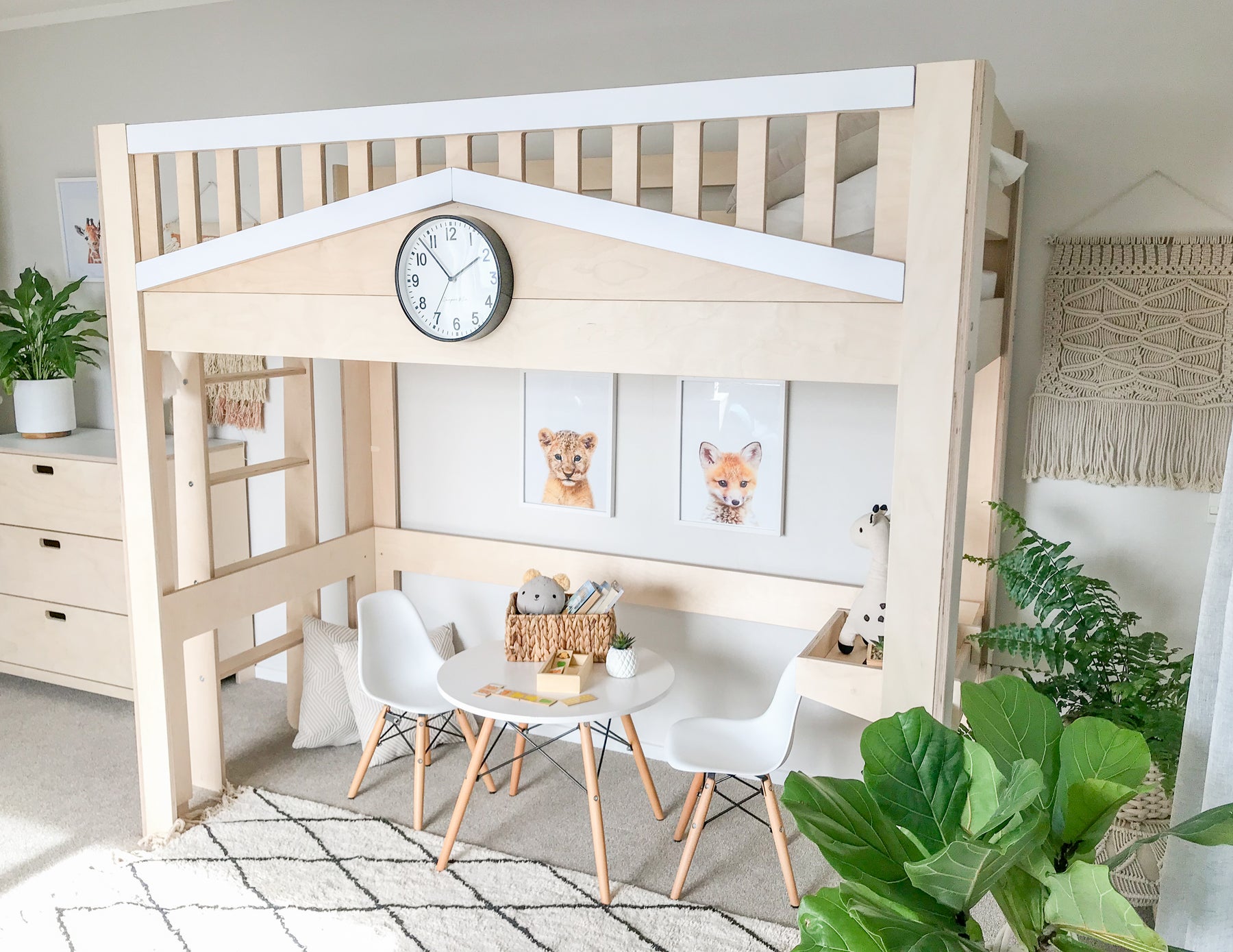 Cozy Loft bed – Magic of wood NZ