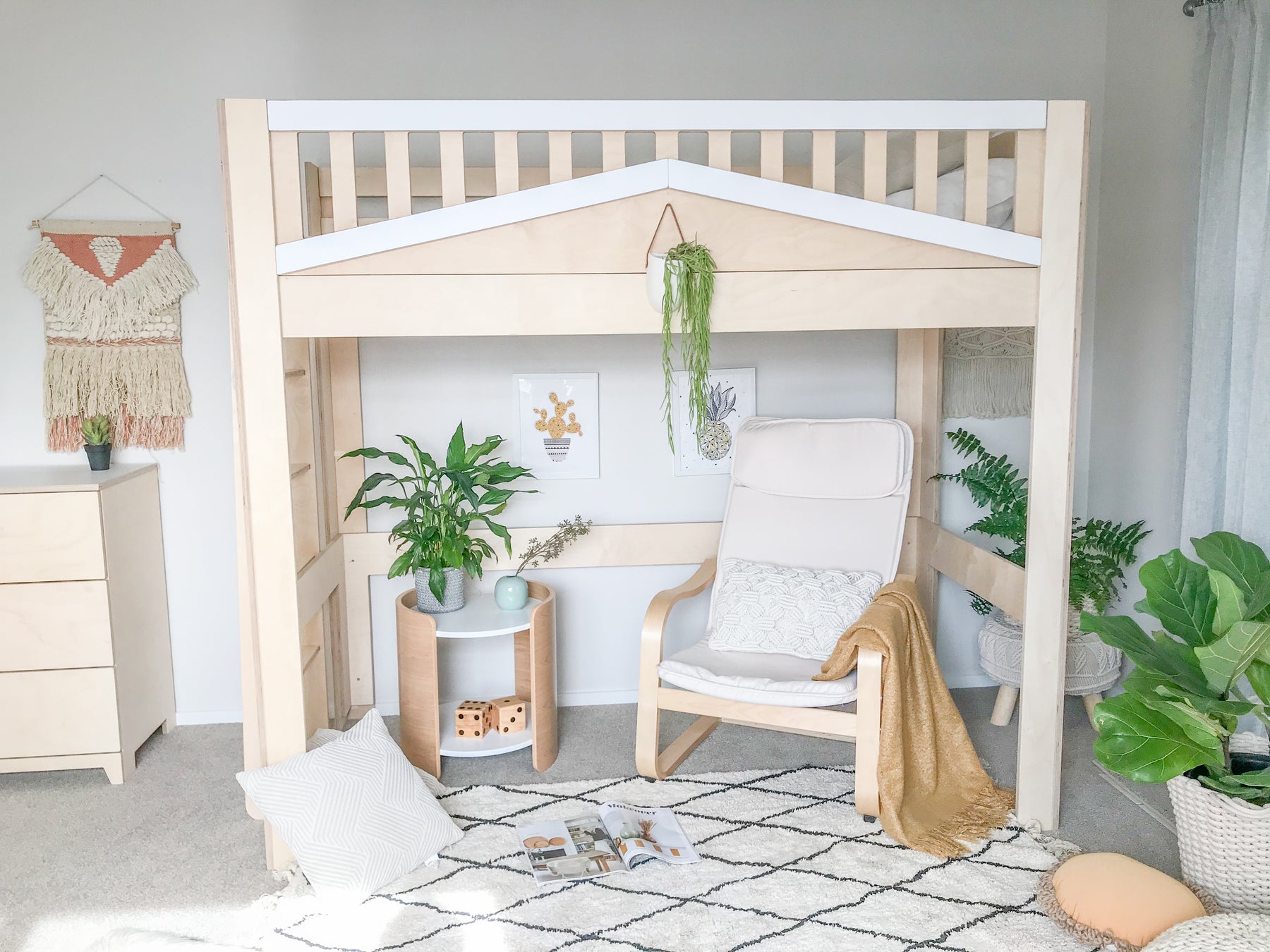 Cozy Loft bed – Magic of wood NZ