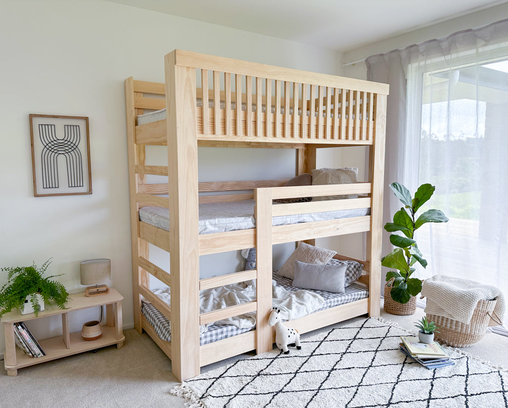 Scandi Triple vertical bunk bed PINE – Magic of wood NZ