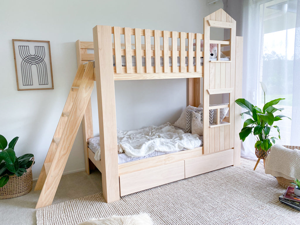 Country bunk bed PINE – Magic of wood NZ