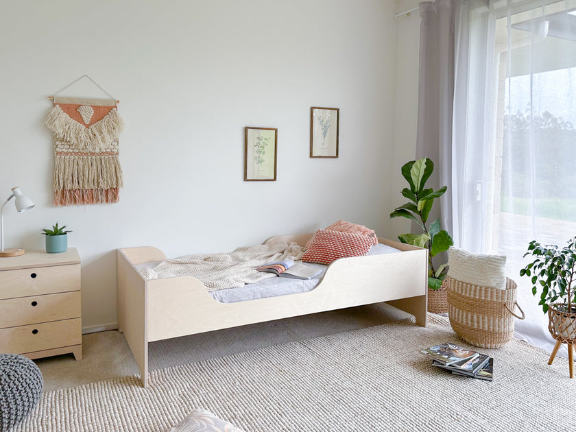 Modern bed PLY | Beds NZ – Magic of wood – Magic of wood NZ