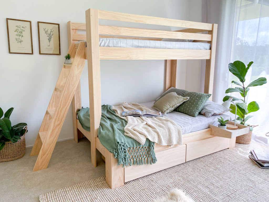 Family bunk beds PINE – Magic of wood NZ