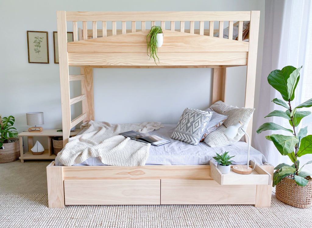 Family bunk beds PINE – Magic of wood NZ