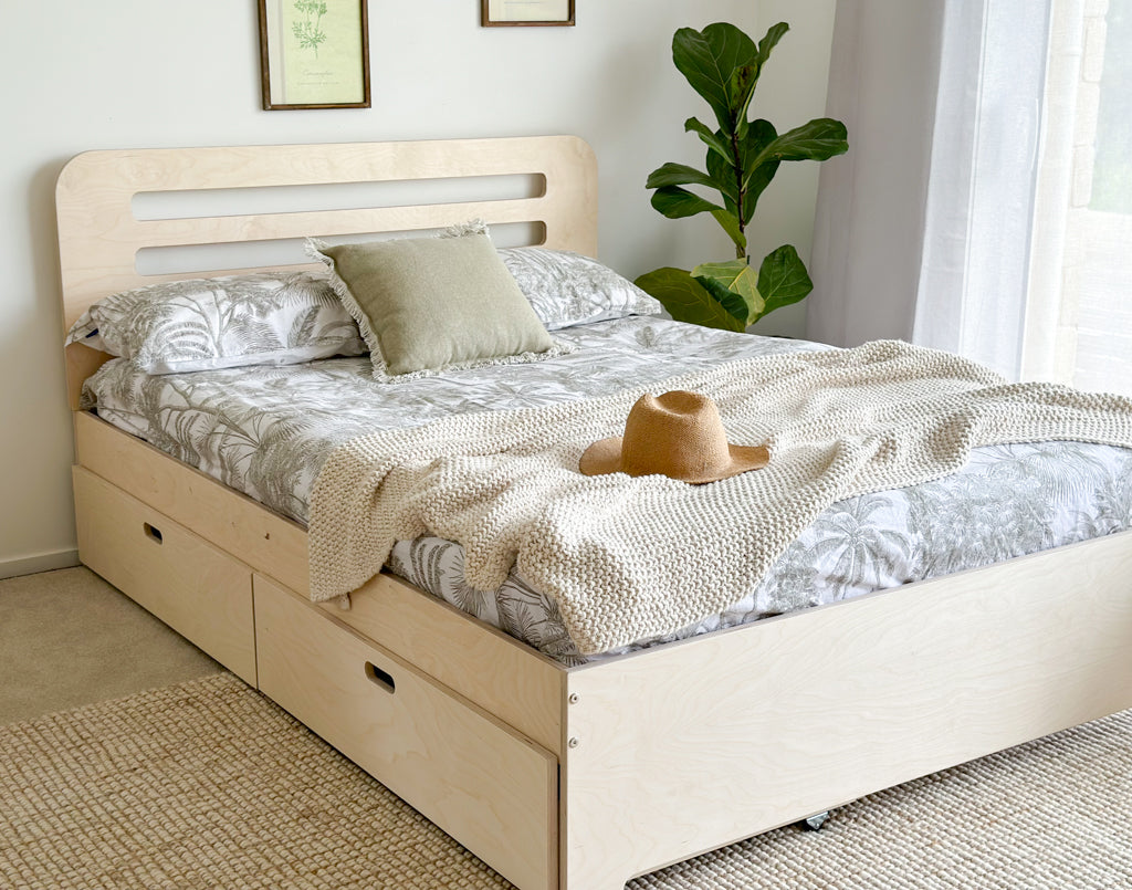 Classic bed | Beds NZ – Magic of wood – Magic of wood NZ