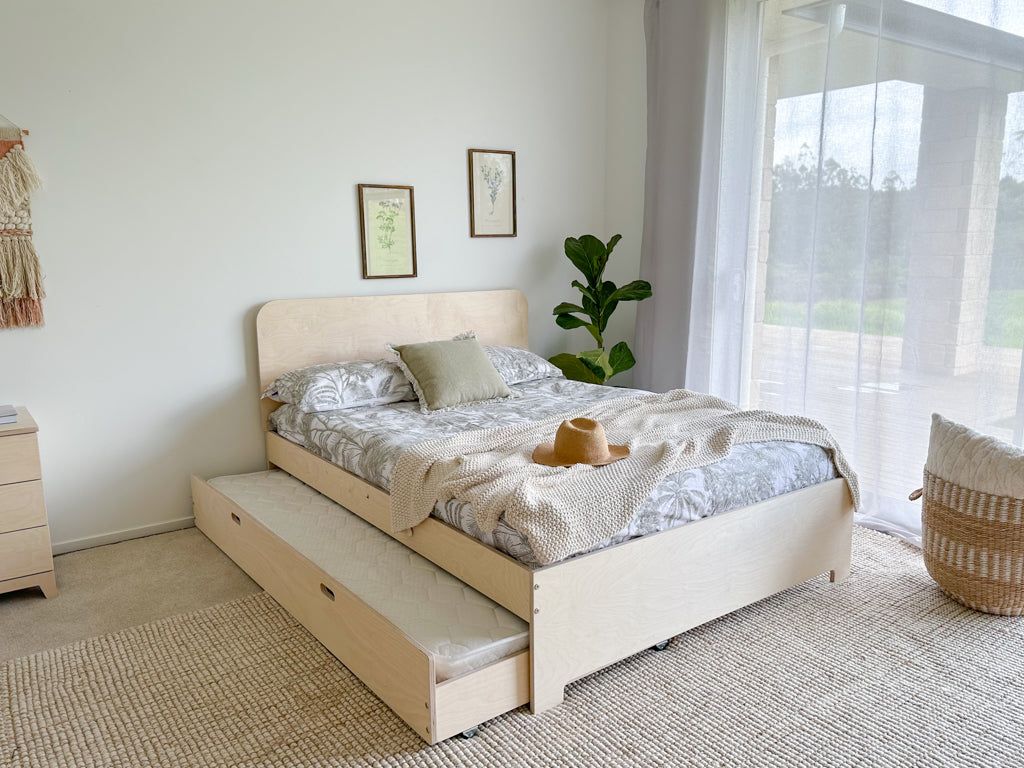 Solid bed | Beds NZ – Magic of wood – Magic of wood NZ