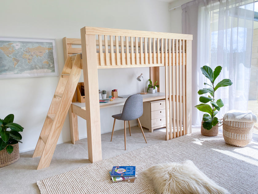 Scandinavia loft bed with desk PINE – Magic of wood NZ