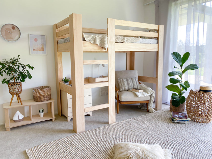 Classic loft bed PINE – Magic of wood NZ