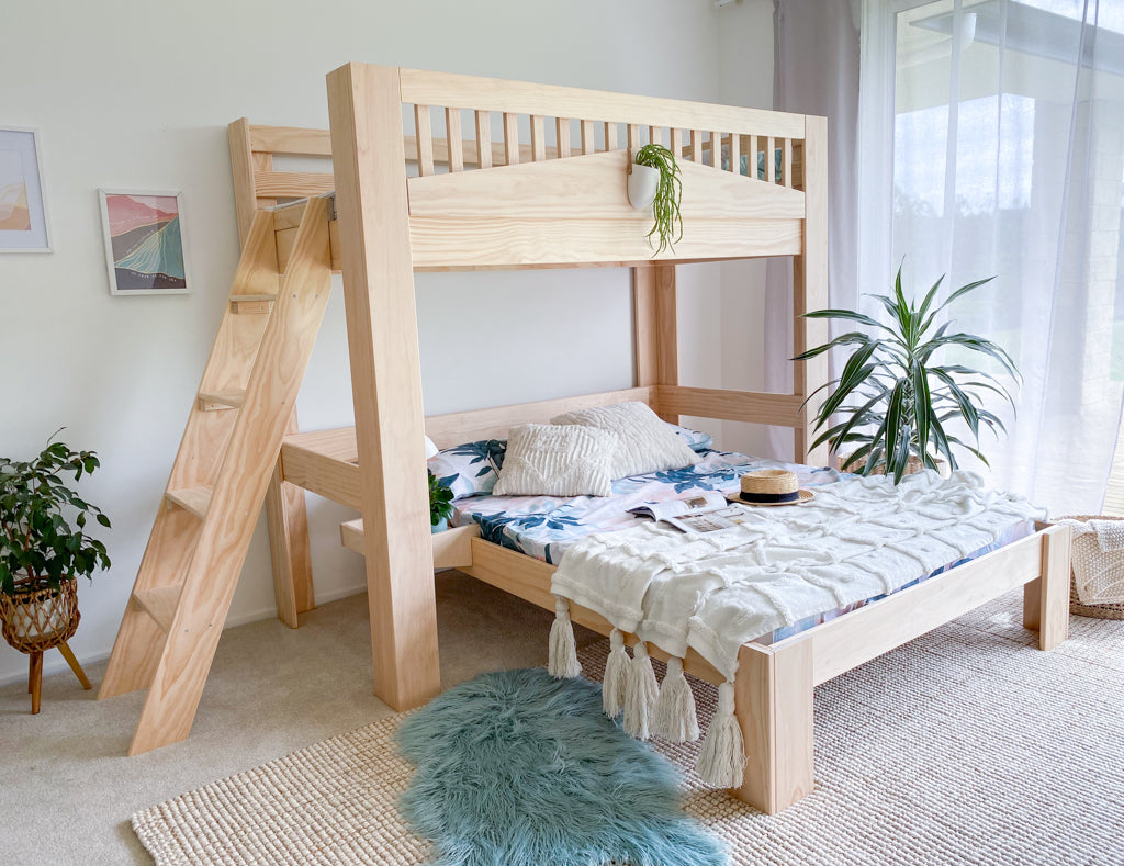 Family Cozy T-shaped bunk bed PINE – Magic of wood NZ