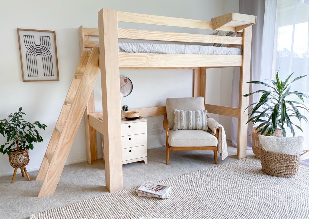 Classic loft bed PINE – Magic of wood NZ