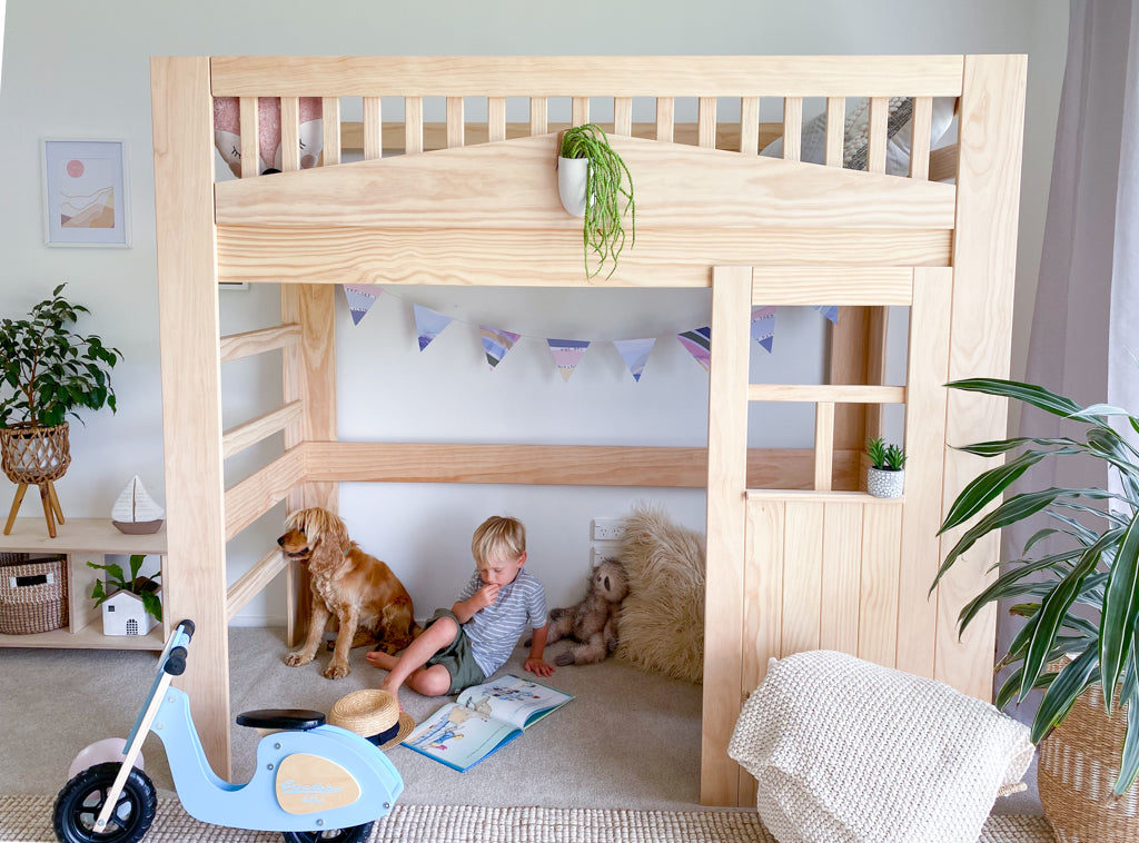 Tree House loft bed PINE – Magic of wood NZ
