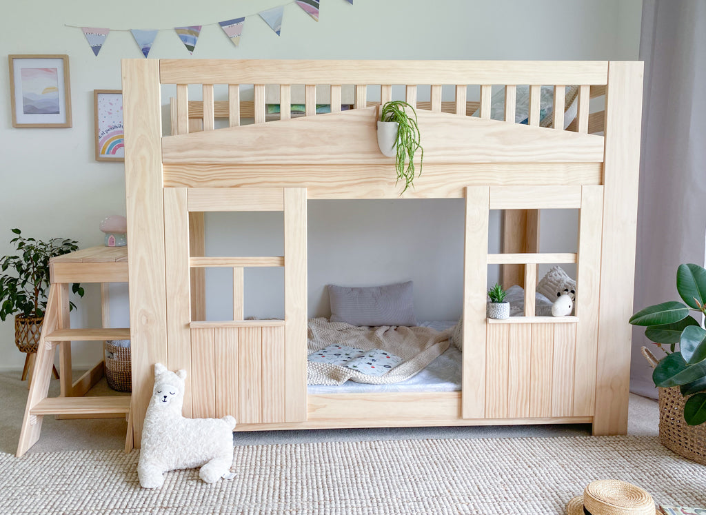 Cottage LOW bunk bed PINE – Magic of wood NZ